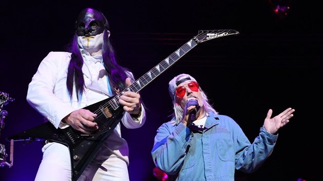 Limp Bizkit hopes to 'try to start working on a new record,' says Wes ...