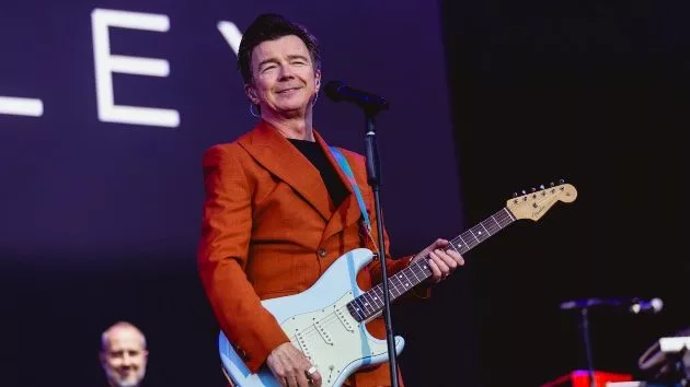 Rickrolling its way to a billion: Rick Astley's 'Never Gonna Give You ...
