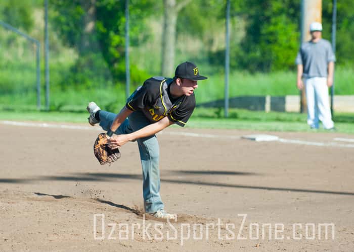 Pictures: 2016 Pierce City vs. Purdy Baseball – Ozarks Sports Zone