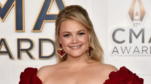 Hailey Whitters to crown more 'Corn Queen'[s] & Kings on tour | KTLO
