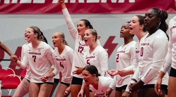 Razorbacks face Boston College in Tuesday volleyball clash | KTLO