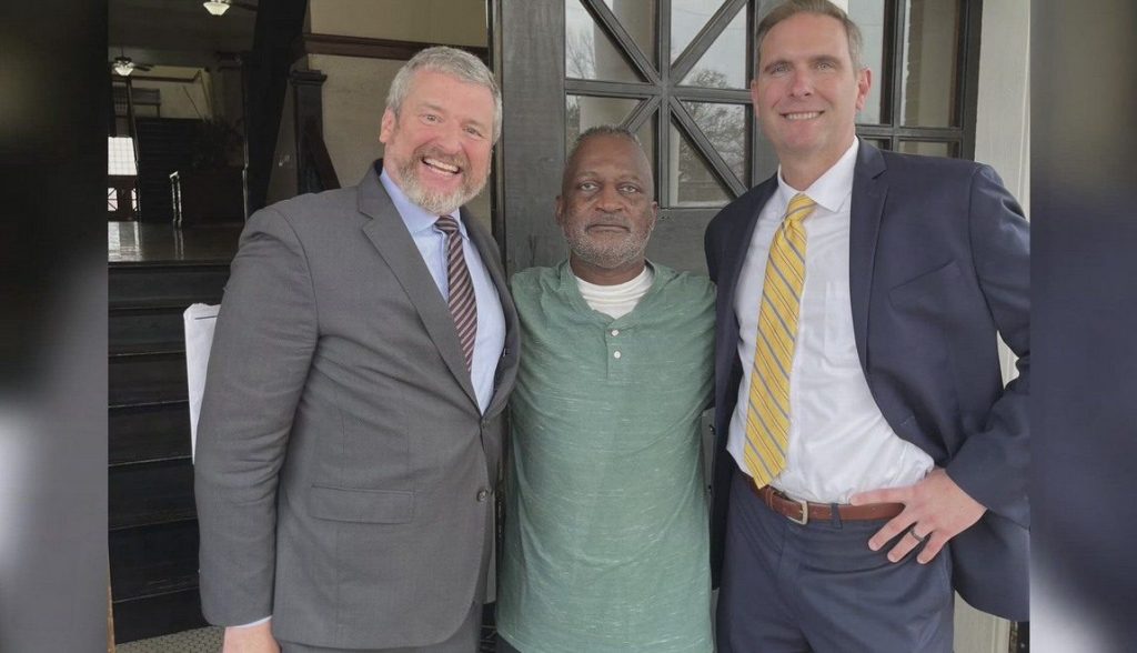 Arkansas man released after 35 years for murder he didn't commit | KTLO