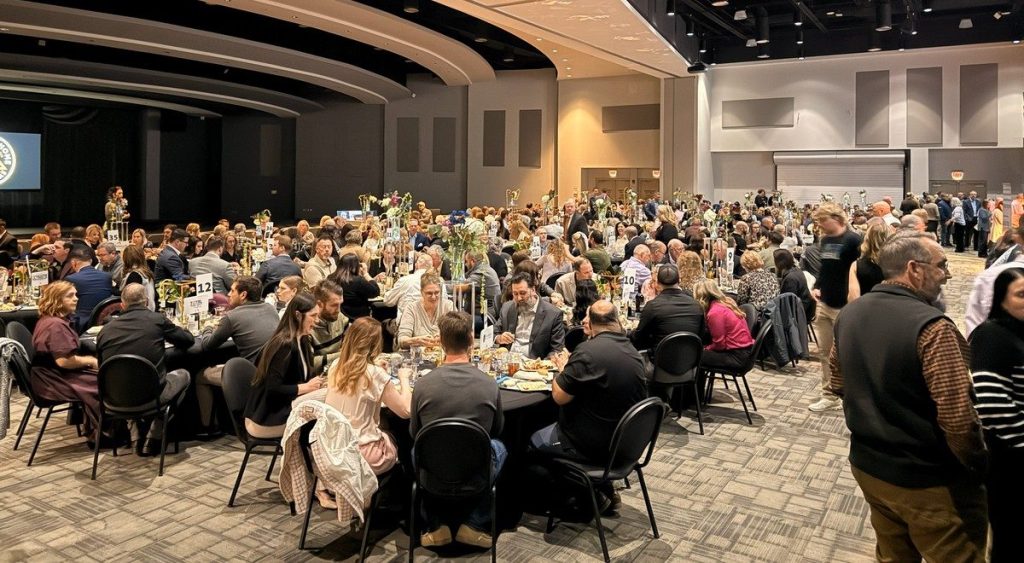 Clay Maxey and Tommy Hagan among those honored at annual Chamber ...