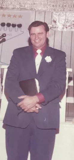 Lendon Ray Robertson, 85 | K105