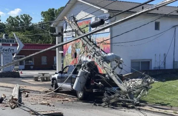 Truck hits utility pole in Brownsville, knocks out power to gov't ...