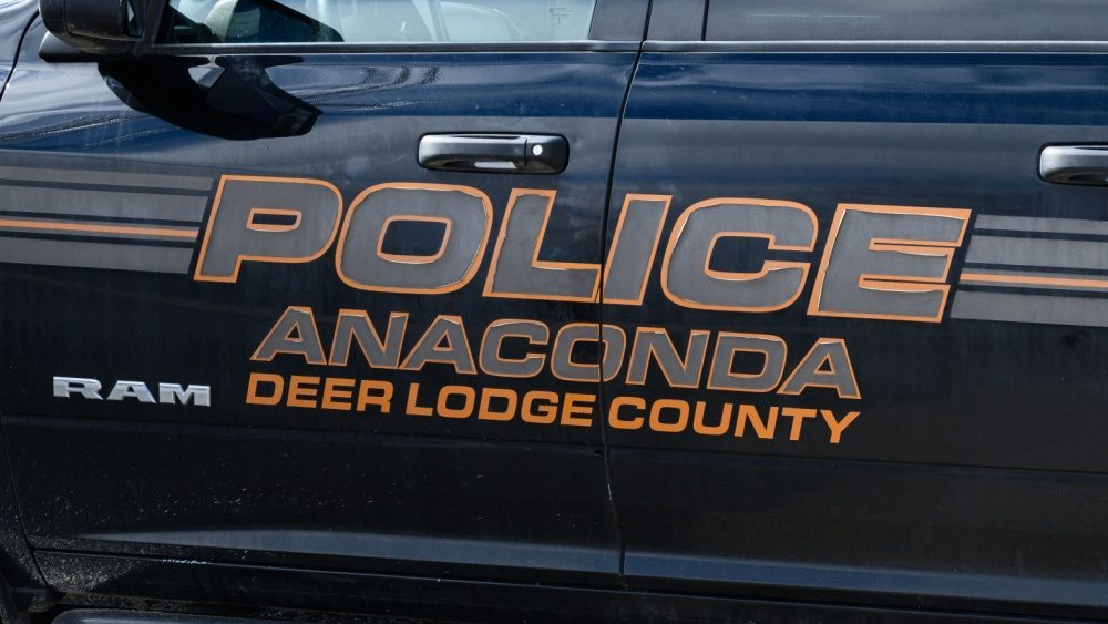 Manhunt continues for suspect accused of killing 4 in Montana bar ...