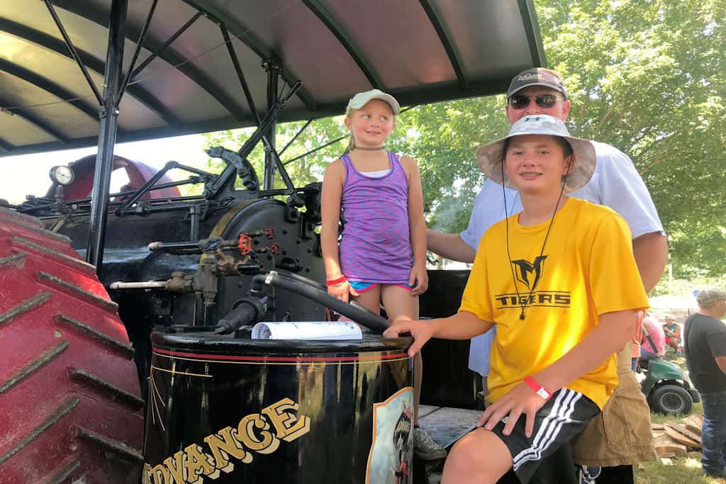 2019-TN-Ky-Thresherman-Show-27 – WKDZ