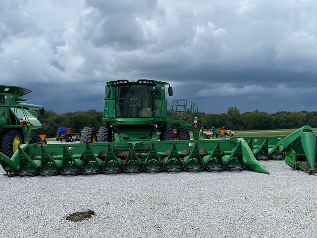 Roeder Auction Photos – WKDZ