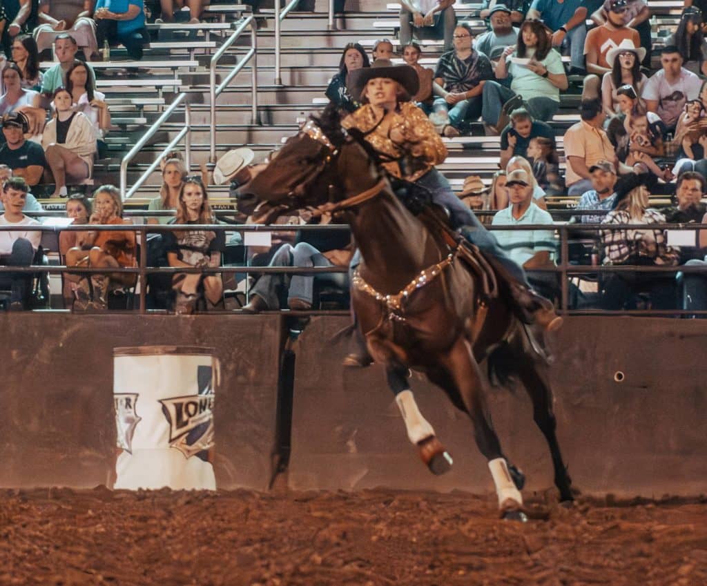 Macie Hunt Wins Youth Barrel Racing Series At Rodeo (w/PHOTOS) | WKDZ Radio