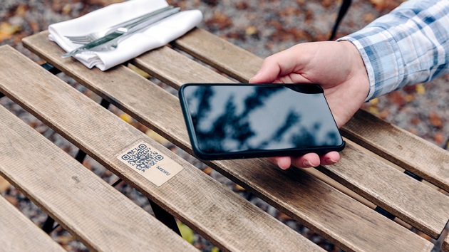 FBI warns criminals are using fake QR codes to scam ...