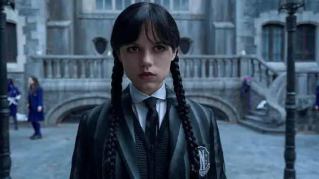 'Wednesday' star Jenna Ortega reveals new fencing scene was a favorite ...