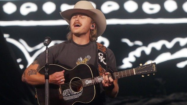 Corey Kent teams with Texas legend Pat Green for duet 'Two Hands' | W ...