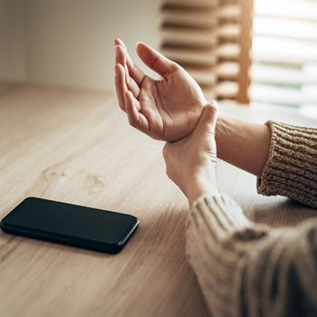 Physical Therapy for Wrist Tendonitis - MSM Wellness | New York