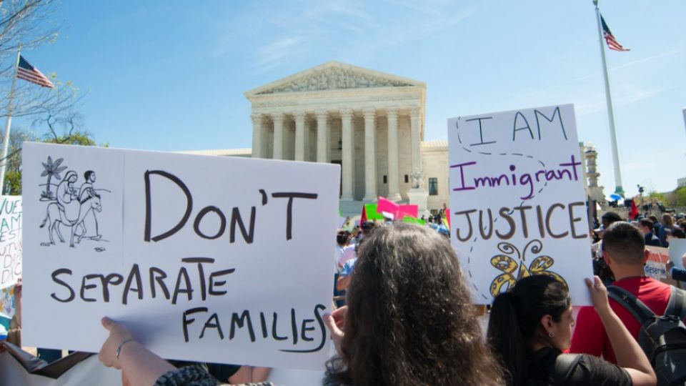 Thousands Protest Administration's Family Separation Policy | WMIX
