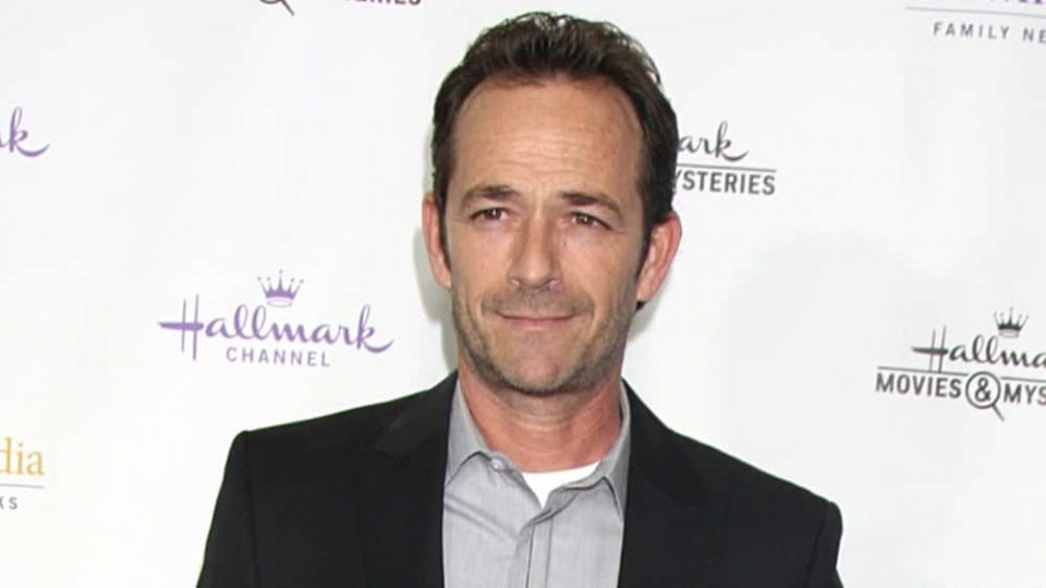 Actor Luke Perry Dies At Age 52 Following Massive Stroke | WMCL