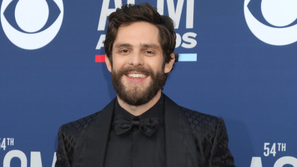 Thomas Rhett And Dad Rhett Akins Team Up For "Things Dads Do" | 106.9 WDML